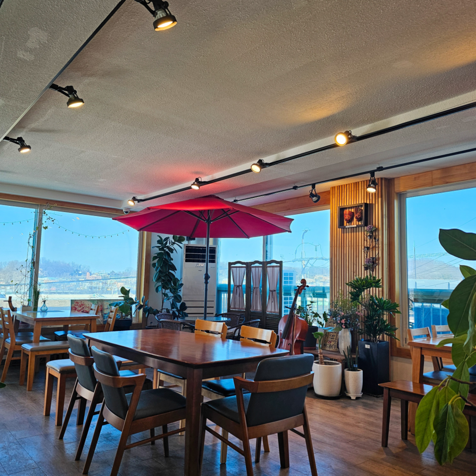 [대학생기자단]광명시 숨겨진 논밭 뷰 맛집 ISiS COFFEE